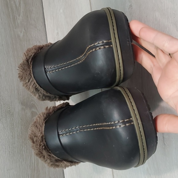 CROCS | Shoes | Crocs Women Cobbler Eva Comfort Insulated Lined Clogs ...